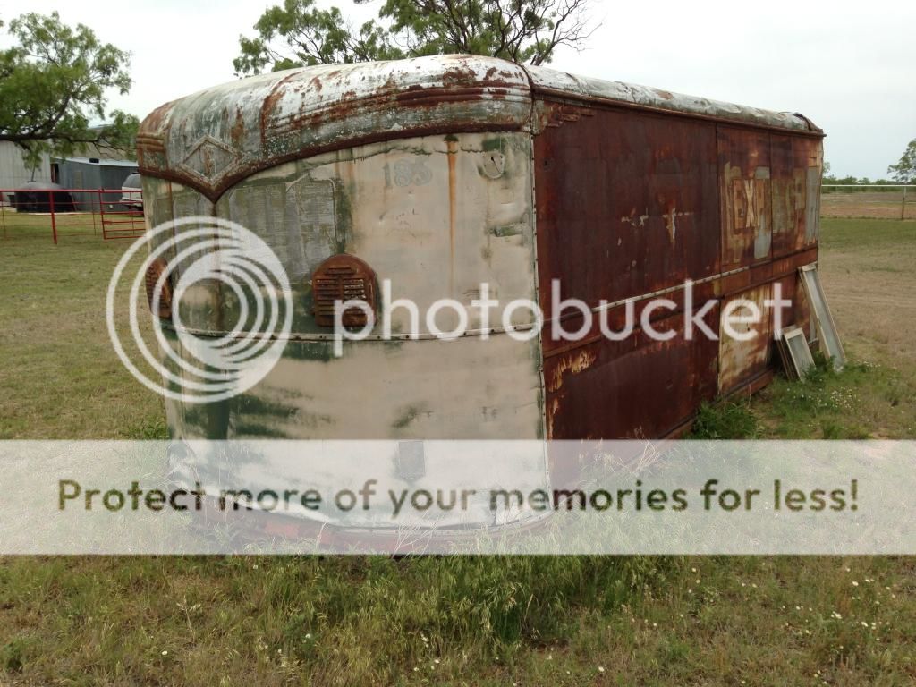 History - Field find: Old box trailer from the 30s(?) | The H.A.M.B.